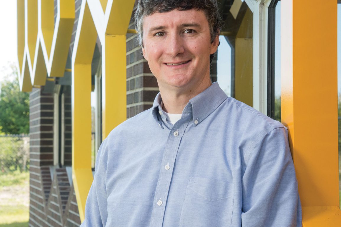 National Honey Bee Day: 10 Things You Didn’t Know about Honey Bees ...